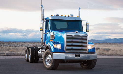 The Detroit® DD15® Diesel Engine - Demand Detroit | Freightliner Trucks
